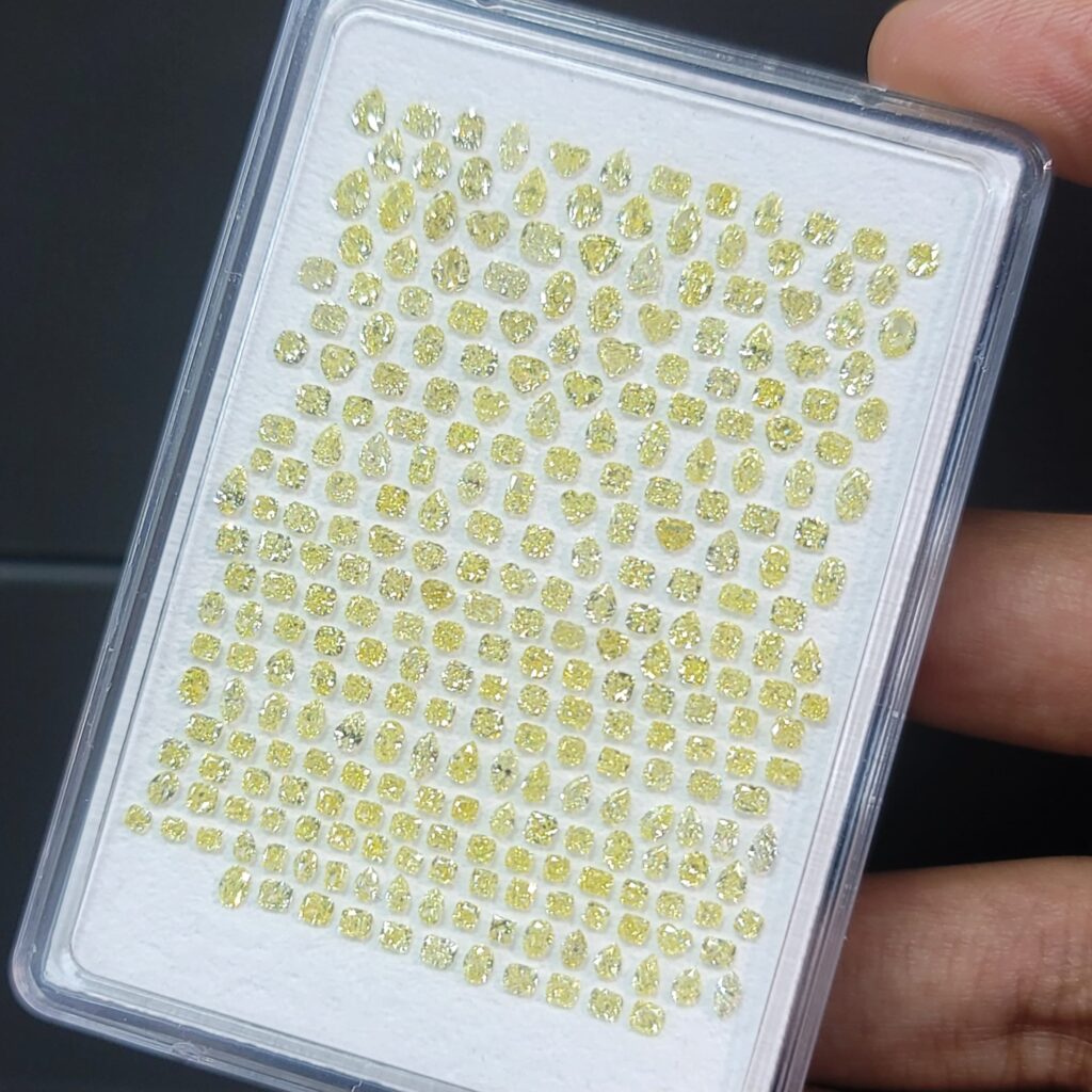 (H29) Natural Fancy Yellow color 0.05pt to 0.14pt mix of Shapes ...